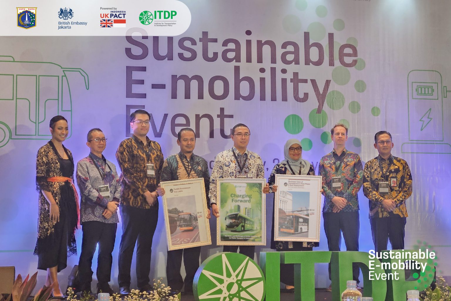 Refleksi Akhir Tahun: 2023 - Institute for Transportation and Development Policy